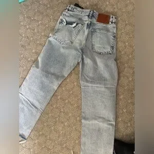 Zara | Jeans | Zara Light Blue Denim Jeans With Contrast Stitching ...